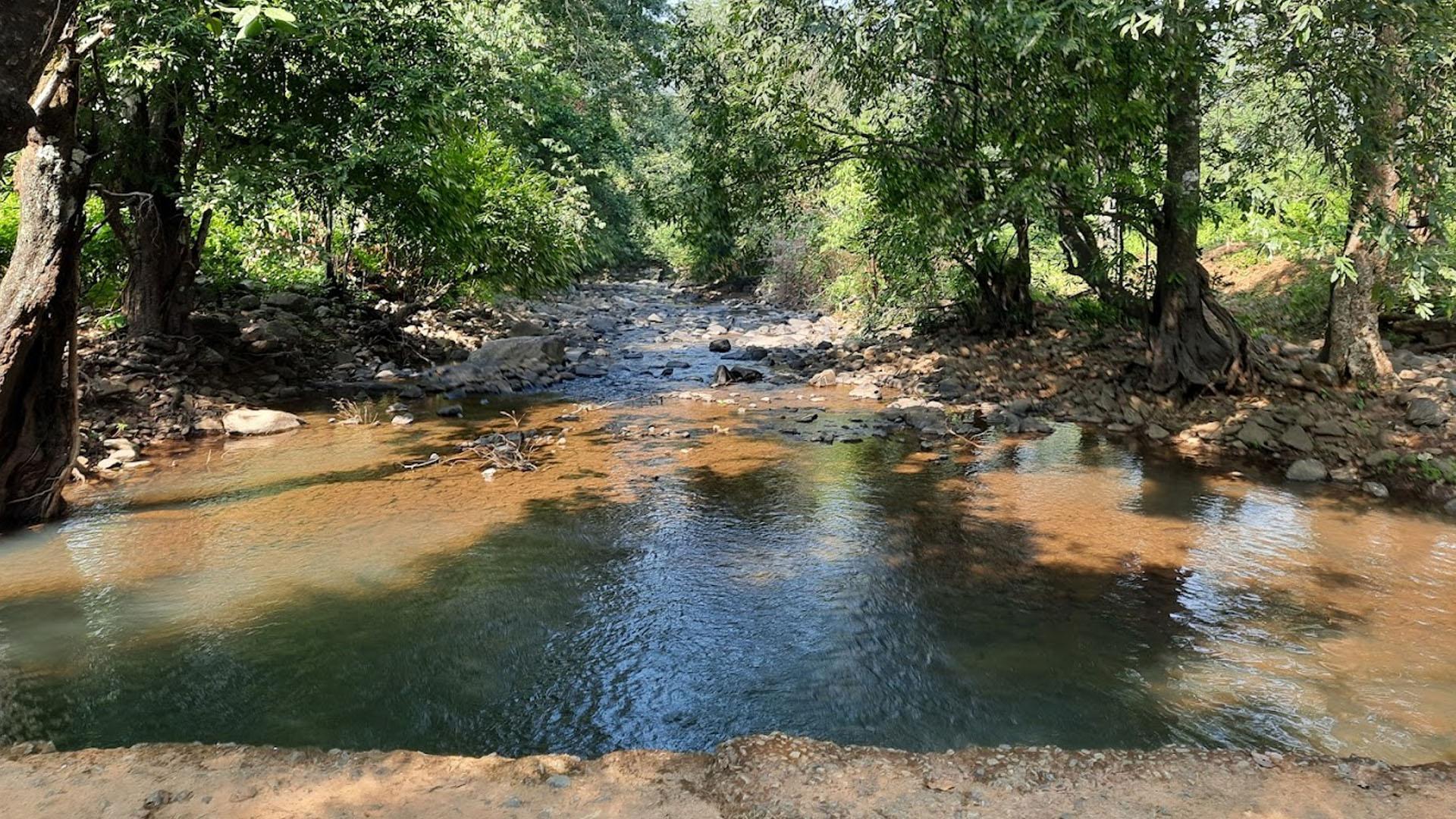 Brahman Kund Waterfall, Bangriposi, Odisha - ITP